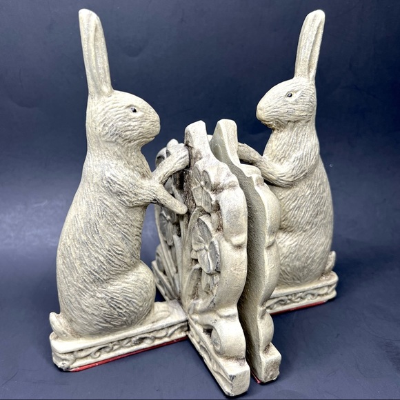 Vintage | Accents | Cast Iron Bunny Rabbit Bookends Set Pair 2 Heavy ...